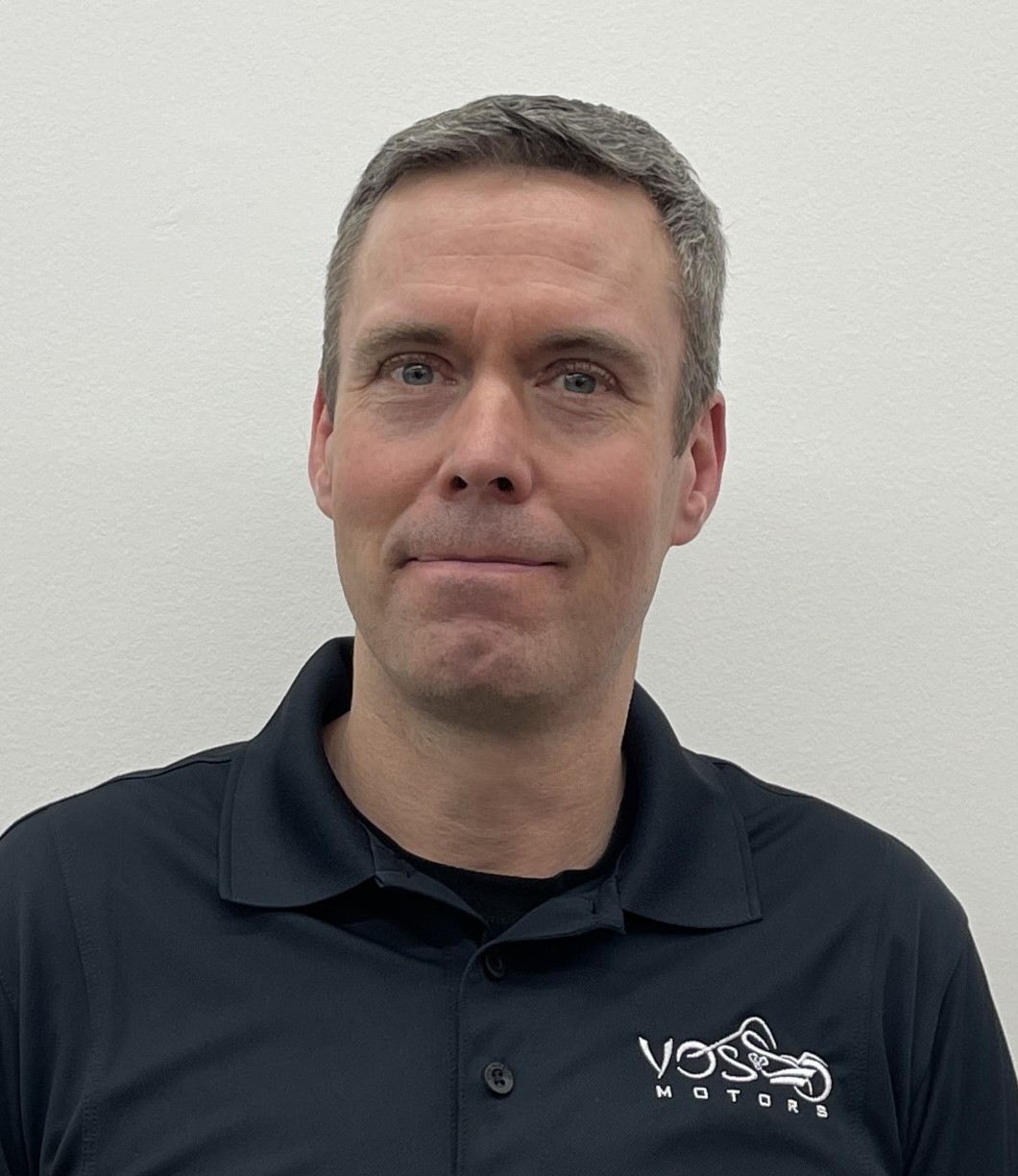 Bruce Munroe - Vos Motors